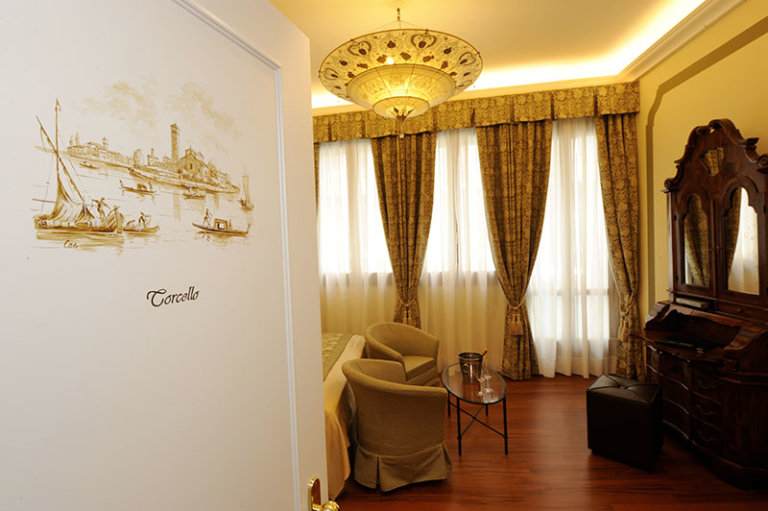 Hotel Le Isole Venice Official Site | Charme Hotel in Venice