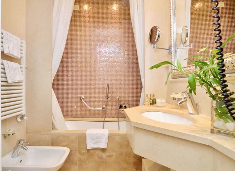 Hotel Le Isole Venice Official Site | Charme Hotel in Venice