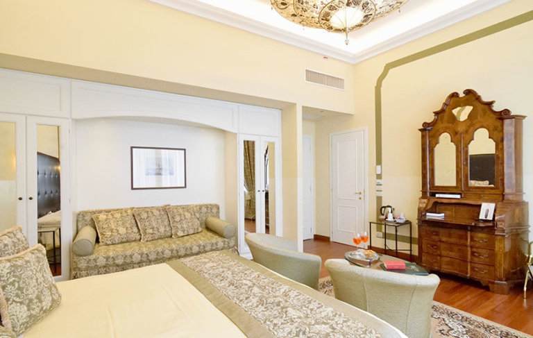Hotel Le Isole Venice Official Site | Charme Hotel in Venice